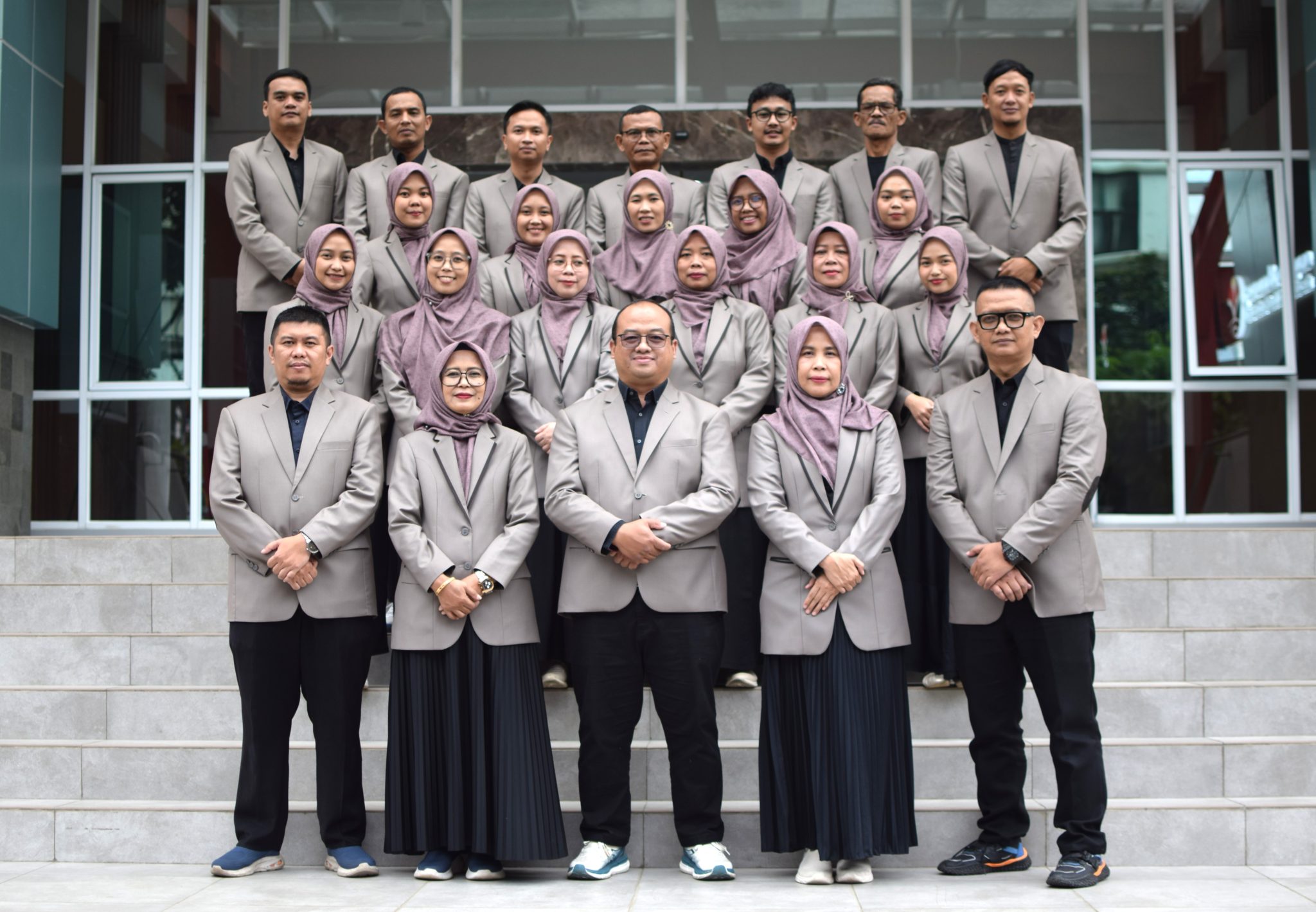 Home - Biro Sumber Daya Manusia - Universitas Pendidikan Indonesia